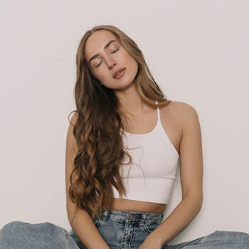 How to Make an Eye-catching Profile Picture