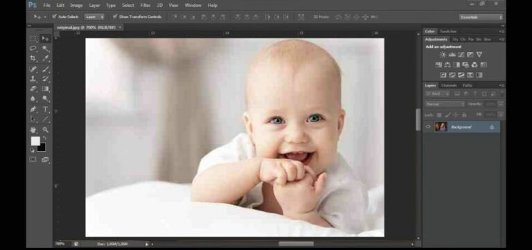 How to Unpixelate an Image for Free with Online Tools